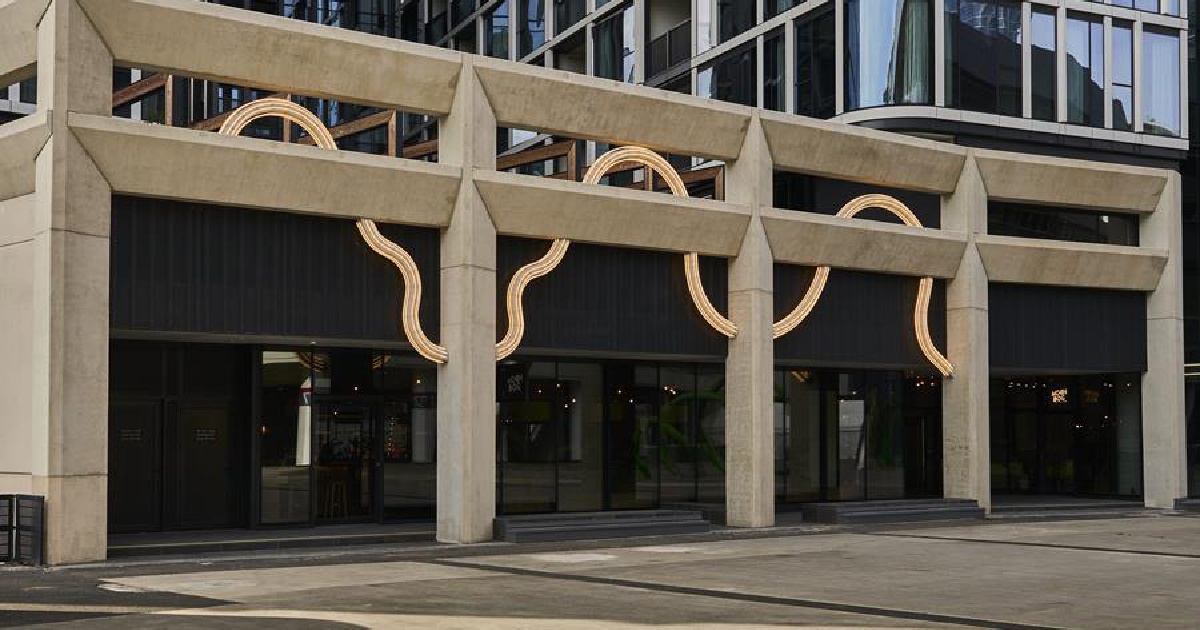 MEAGAN STREADER UNVEILS MAJOR NEW COMMISSION | MARS Gallery